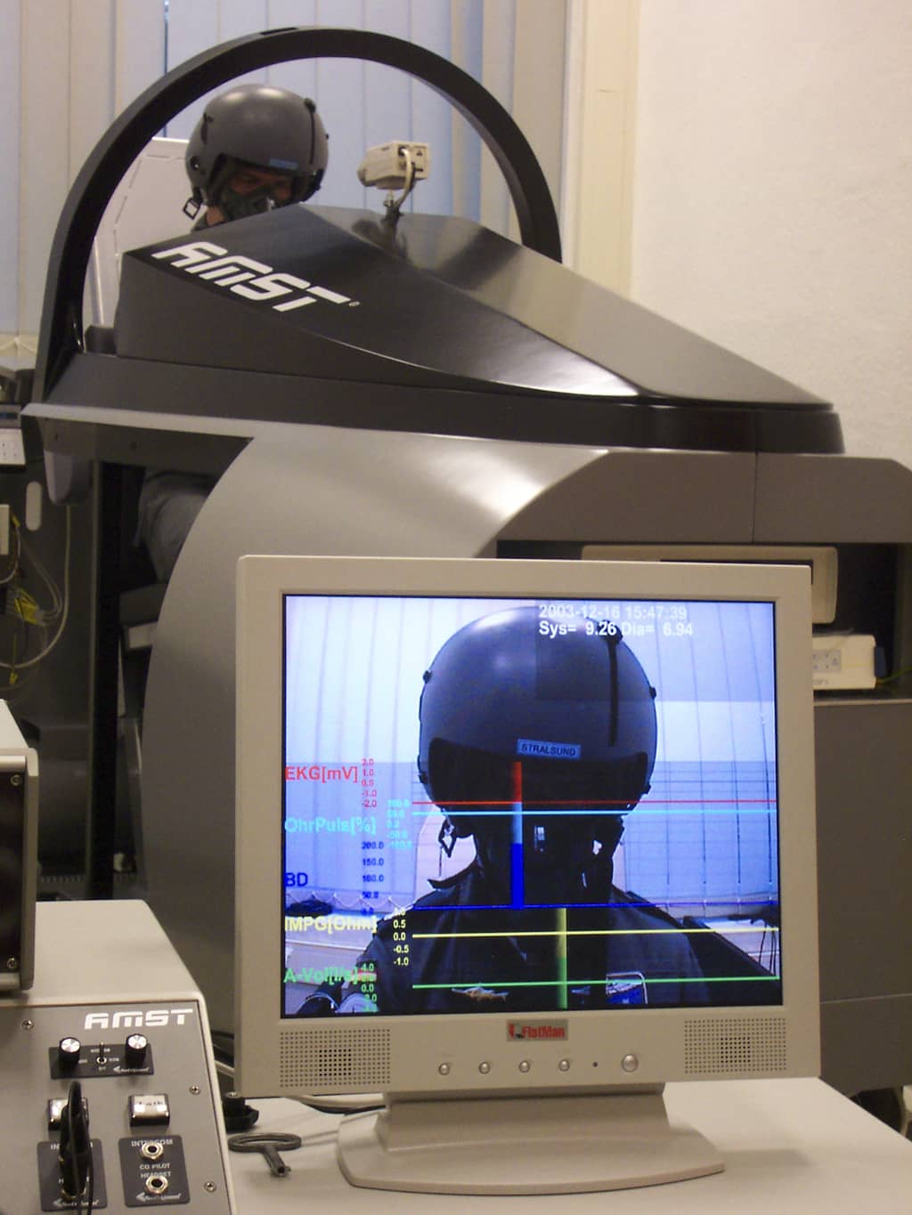 Anti-G Straining Manoeuvres Trainer - Aerospace Medicine - AMST