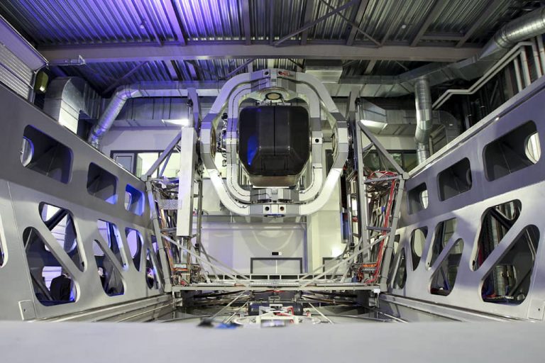 DESDEMONA Full Flight Simulator - Civil Aviation - AMST